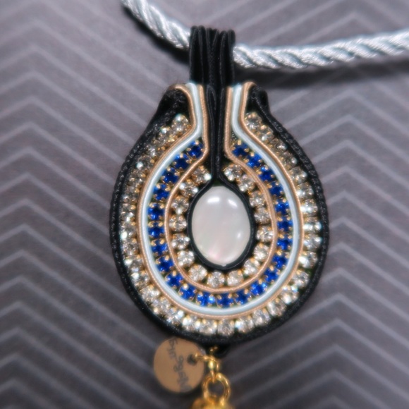 Magenta | Jewelry | Magenta Collar Drop Earrings | Poshmark